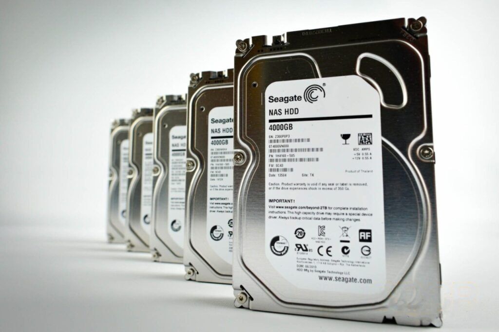 8 Facts How to Choose Best Data Recovery Services Provider - DSR